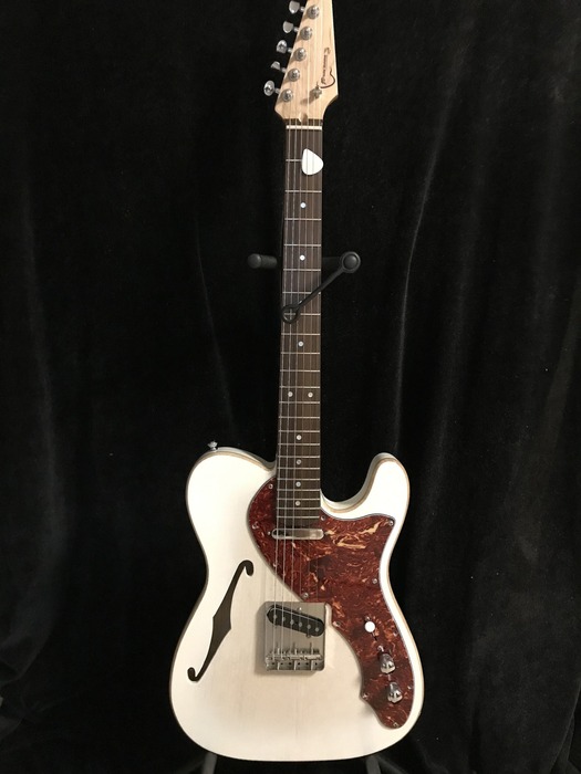 Telecaster thinline white :: jd-guitarworks.org